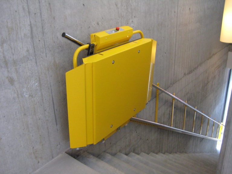 Delta platform stairlift (133) copy